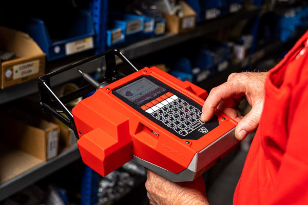 Dot peen marking gun E-MARK XL, light cordless portable engraver