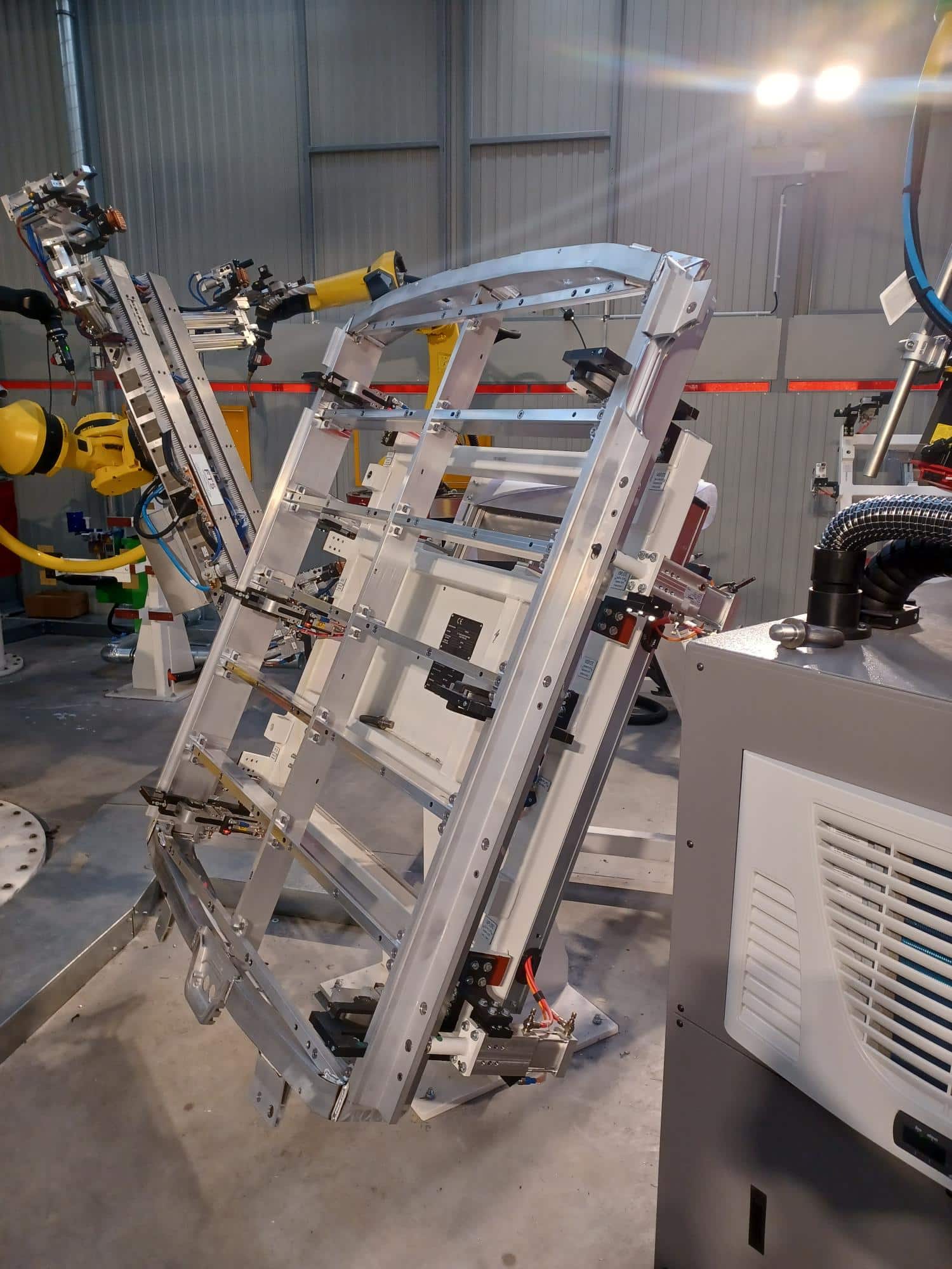 Marking and reading on battery cases in a robotic station - Sic Marking