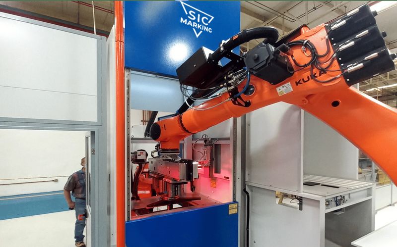 Custom made marking machine, specific engraving and traceability solutions