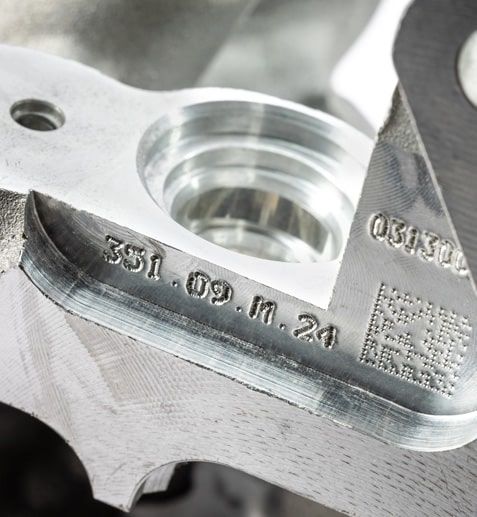 Aluminium marking, laser engraving machine for aluminium